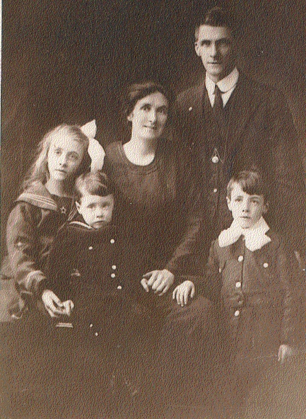 Genealogy Sisters Year in Review – Dedicated to Sarah “Sal” Rafferty ...